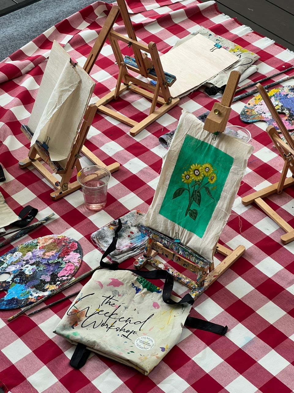 Unstreched Canvas Acrylic Painting Workshop | The Weekend Workshop